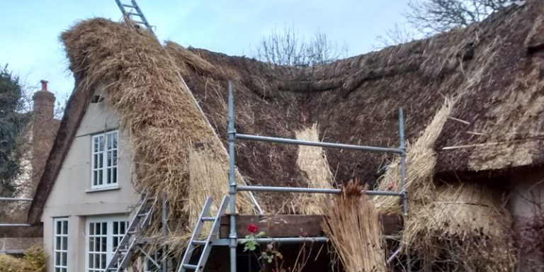 Thatching Services – Dodson Thatchers – Cambridgeshire’s finest Master ...